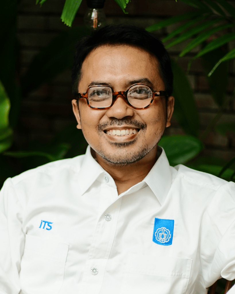 Profile Waluyohadi, S.Ds, M.Ds. - Departemen Desain Produk Industri