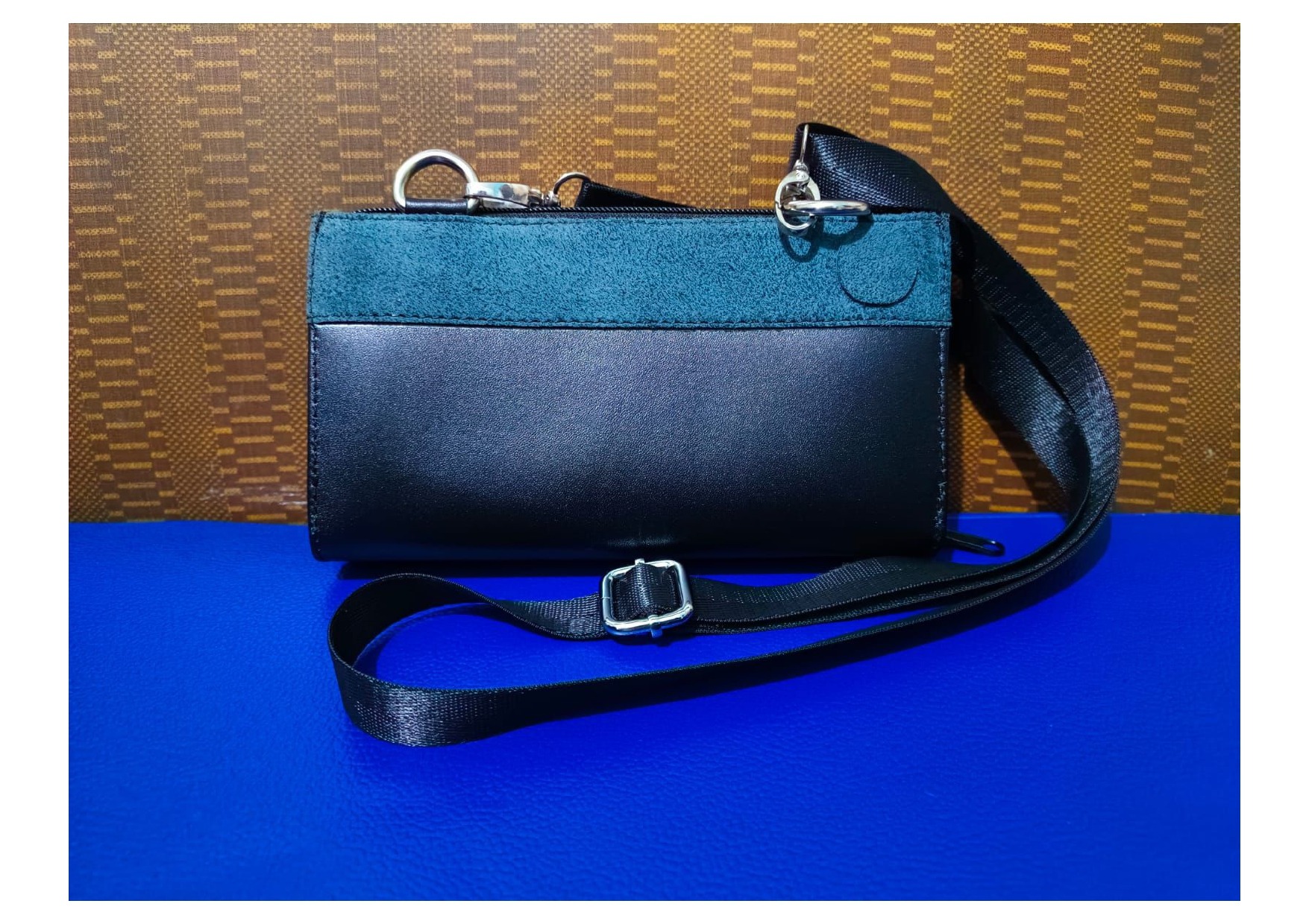 HANGING WALLET DESIGN FOR BLIND PEOPLE - Departemen Desain Produk Industri