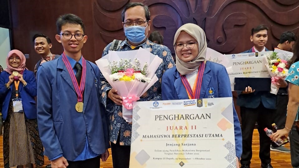 Pelatihan Bersama Woro Windrati, Mahasiswa ITS Raih Juara Pada Pemilihan Mawapres Tingkat ...