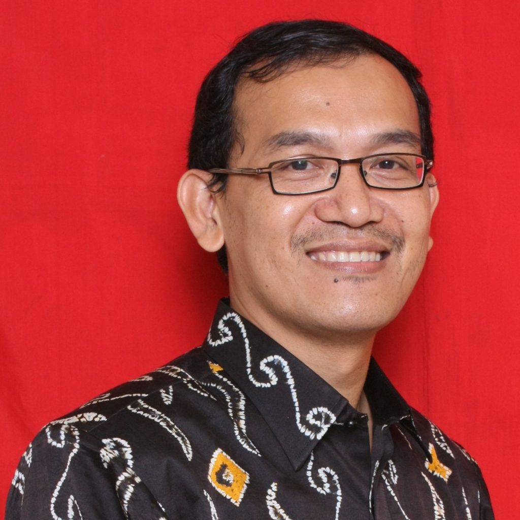 Daftar Dosen - Departemen Kimia ITS