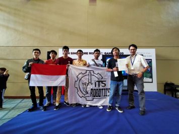 Tim VIROSE-ITS meraih Juara 1 Singapore Robotic Games 2020 kategori ...