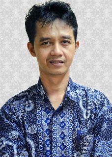 Dr. Budi Setiyono, S.Si., M.T. - Departemen Matematika