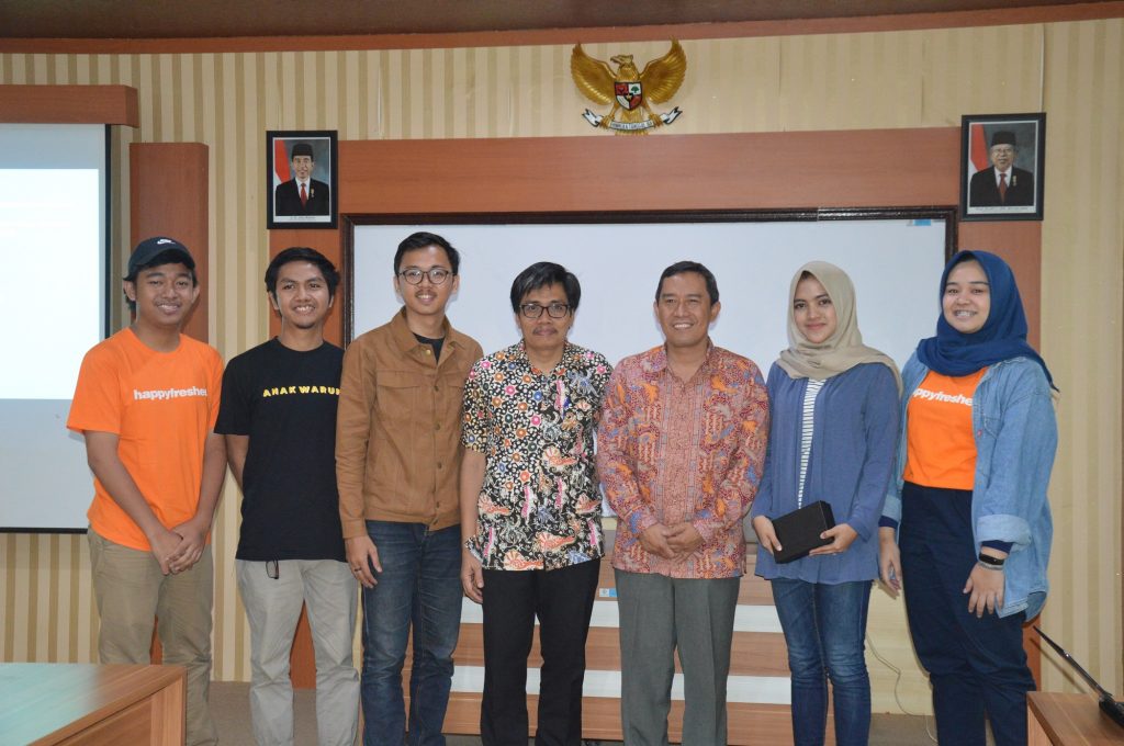 Mathematics Graduate in World of Work - Departemen Matematika ...