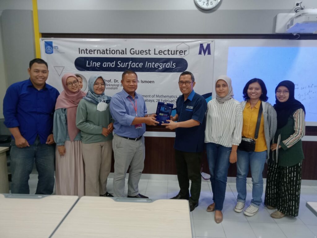 International Guest Lecture Line and Surface Integrals - Departemen Matematika Departemen ...