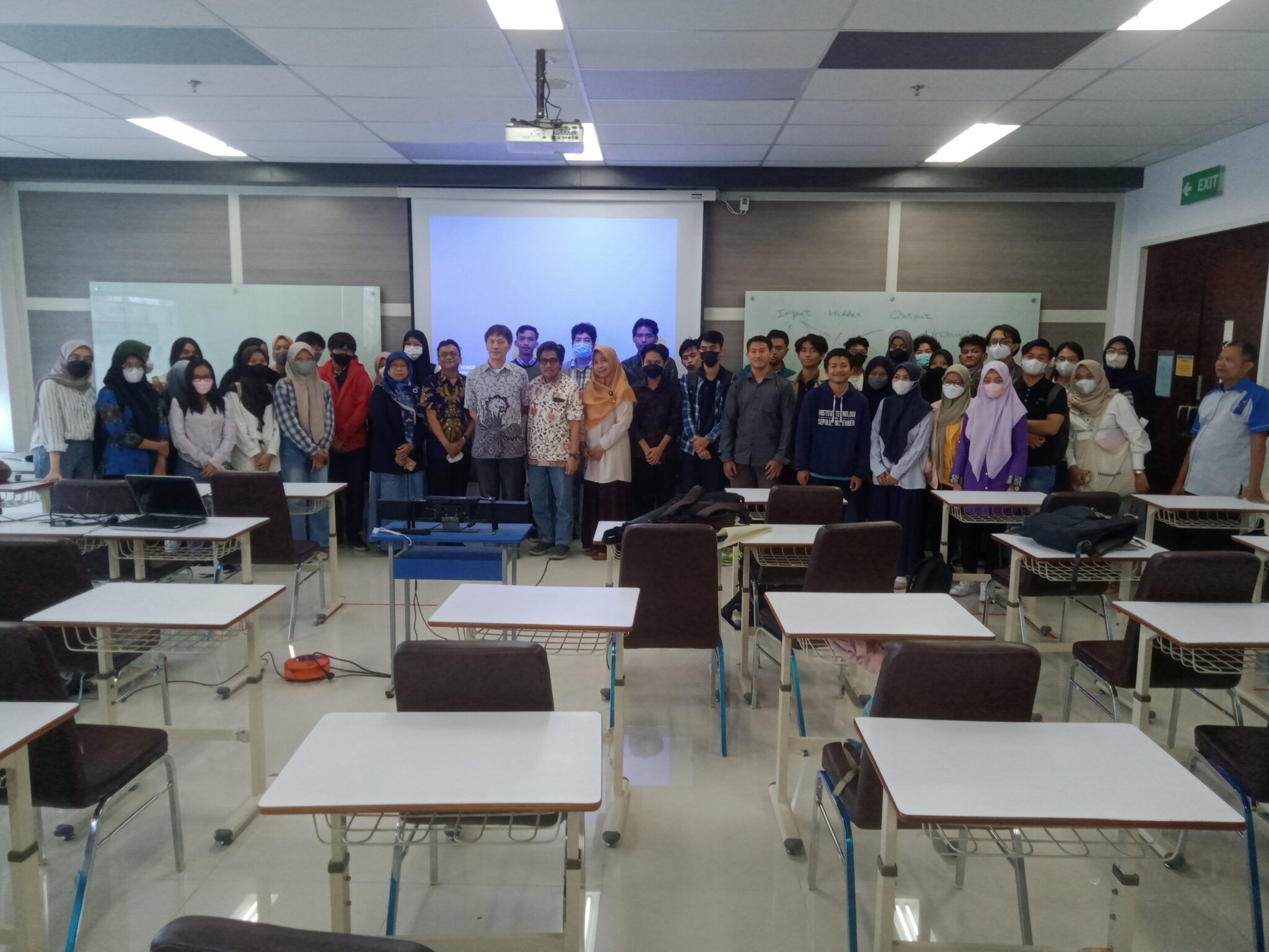 Workshop From AlphaGo to ChatGPT, scary or exciting moments to us?, World Class Professor ...