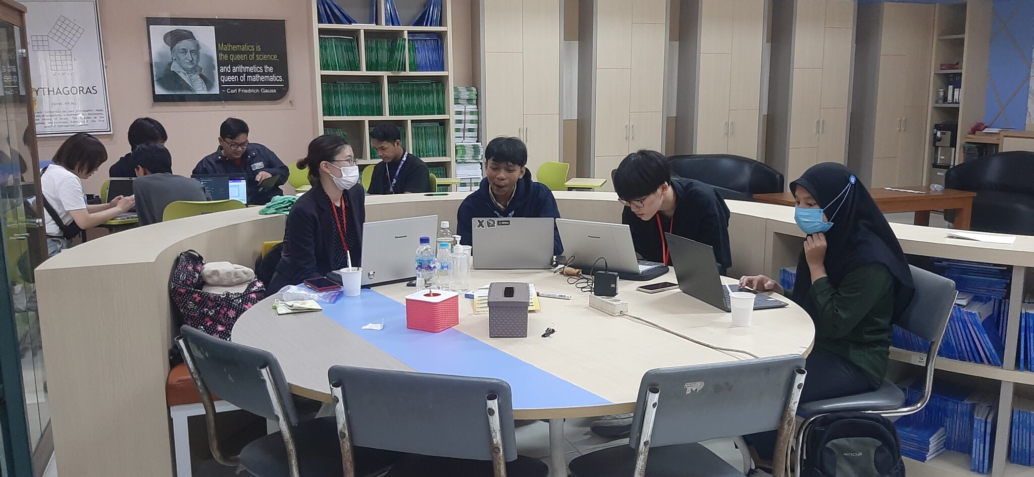 Global Project Based Learning (GPBL) Program on Mathematics 2023 - Departemen Matematika ...