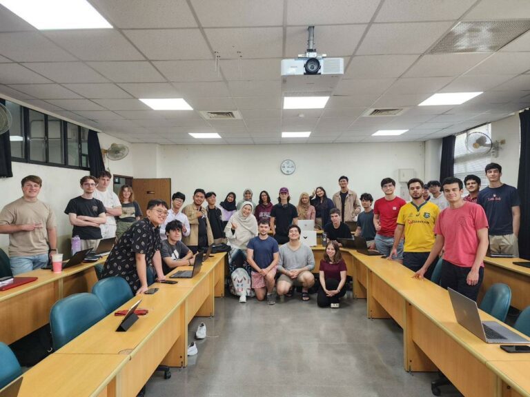 18 Mahasiswa Matematika ITS Mendapat Beasiswa untuk Mengikuti Program TEEP Computer Science, AI ...