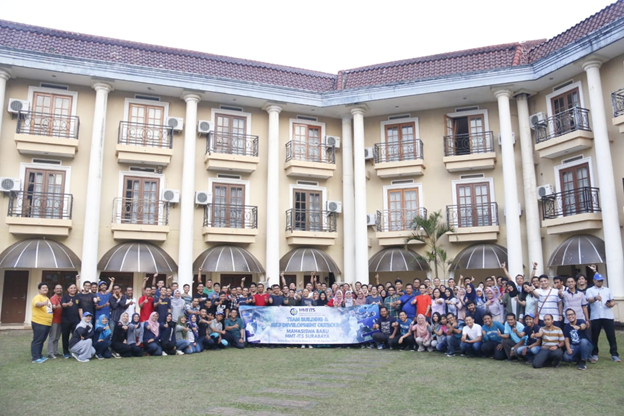 Ada yang Spesial di Outbound Maba MMT ITS periode ini - Program ...