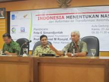 Daniel: Lebih Baik Indonesia Jadi Negara Federal - ITS News