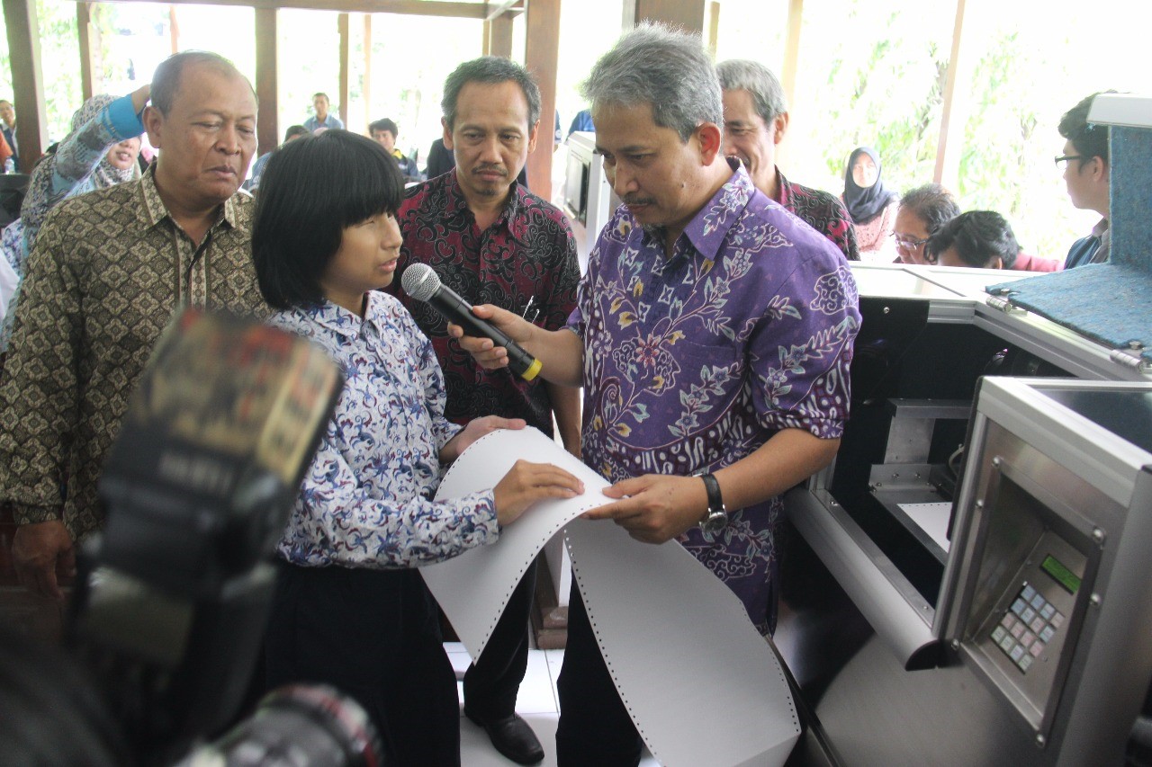 ITS Siap Pasarkan Mesin Cetak Braille - ITS News