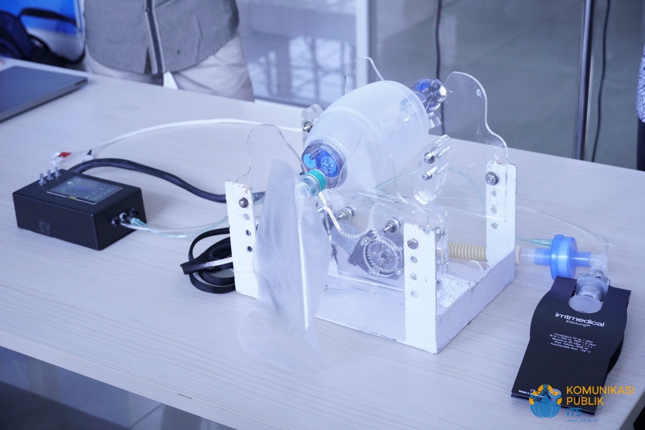 ITS Create Low Cost Ventilator Robot to Help Handling Covid-19 Patient ...