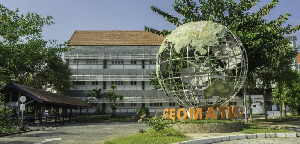 Ini Perbedaan Teknik Geomatika dan Teknik Geofisika ITS - ITS News