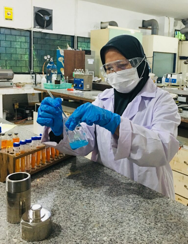 Profesor ke-156 ITS Inovasikan Komposit MOF Magnetik untuk Pelestarian Lingkungan - ITS News