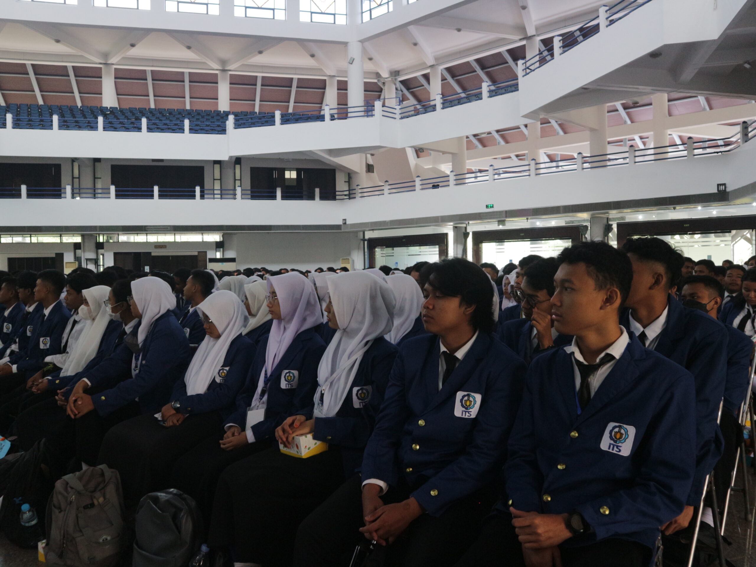 Jelajah ITS, IPITS 2023 Artikan Semangat Aksi Mahasiswa Baru