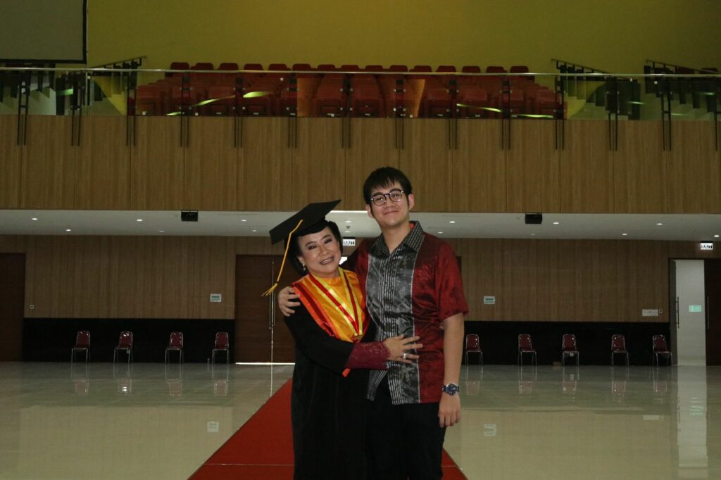 Amadeo Yesa, Maba ITS 2023 Peraih Nilai UTBK Tertinggi di Indonesia ...