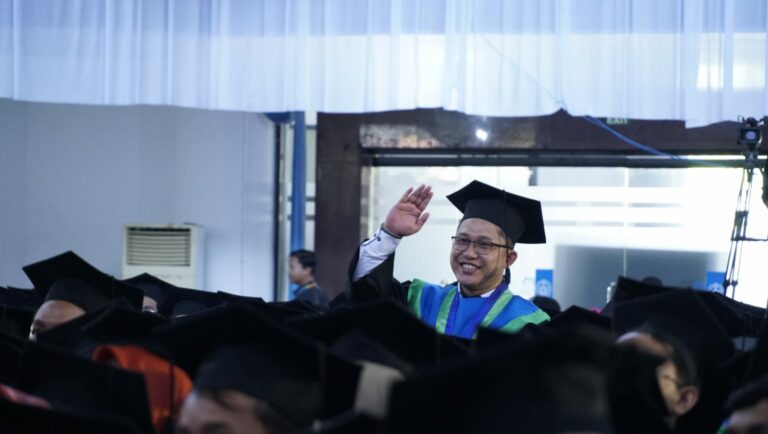 ITS Sukses Cetak 4.010 Lulusan Unggul dalam Wisuda ke-128 - ITS News