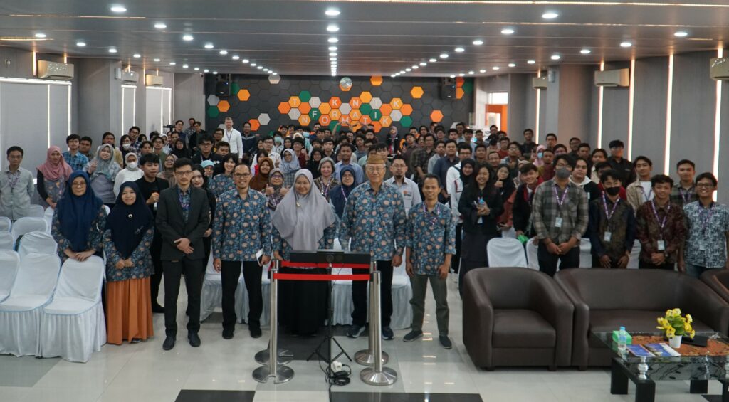 ICTS 2023 Angkat Isu Keamanan Siber - ITS News