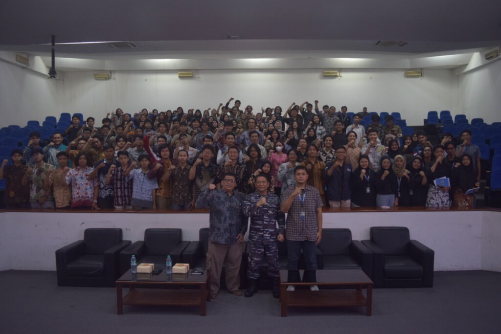 Tingkatkan Kesadaran Keamanan Laut Indonesia Lewat Ocean Talk 2024 ...