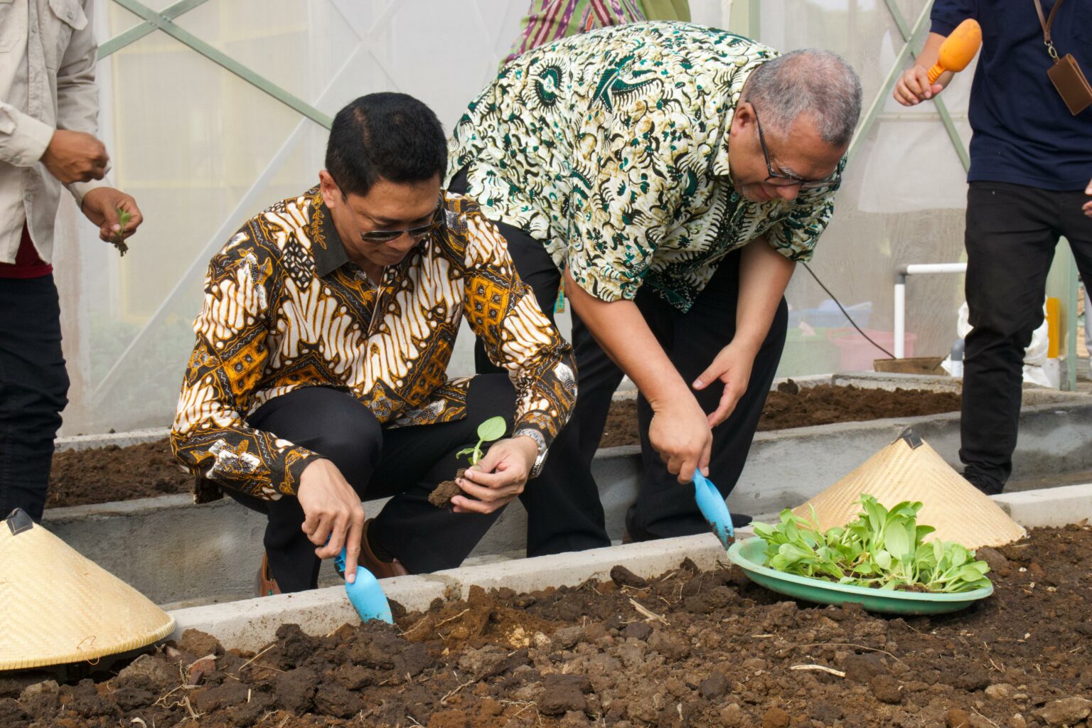 Perkuat Posisi Smart Eco Campus, ITS Resmikan Greenhouse Baru - ITS News