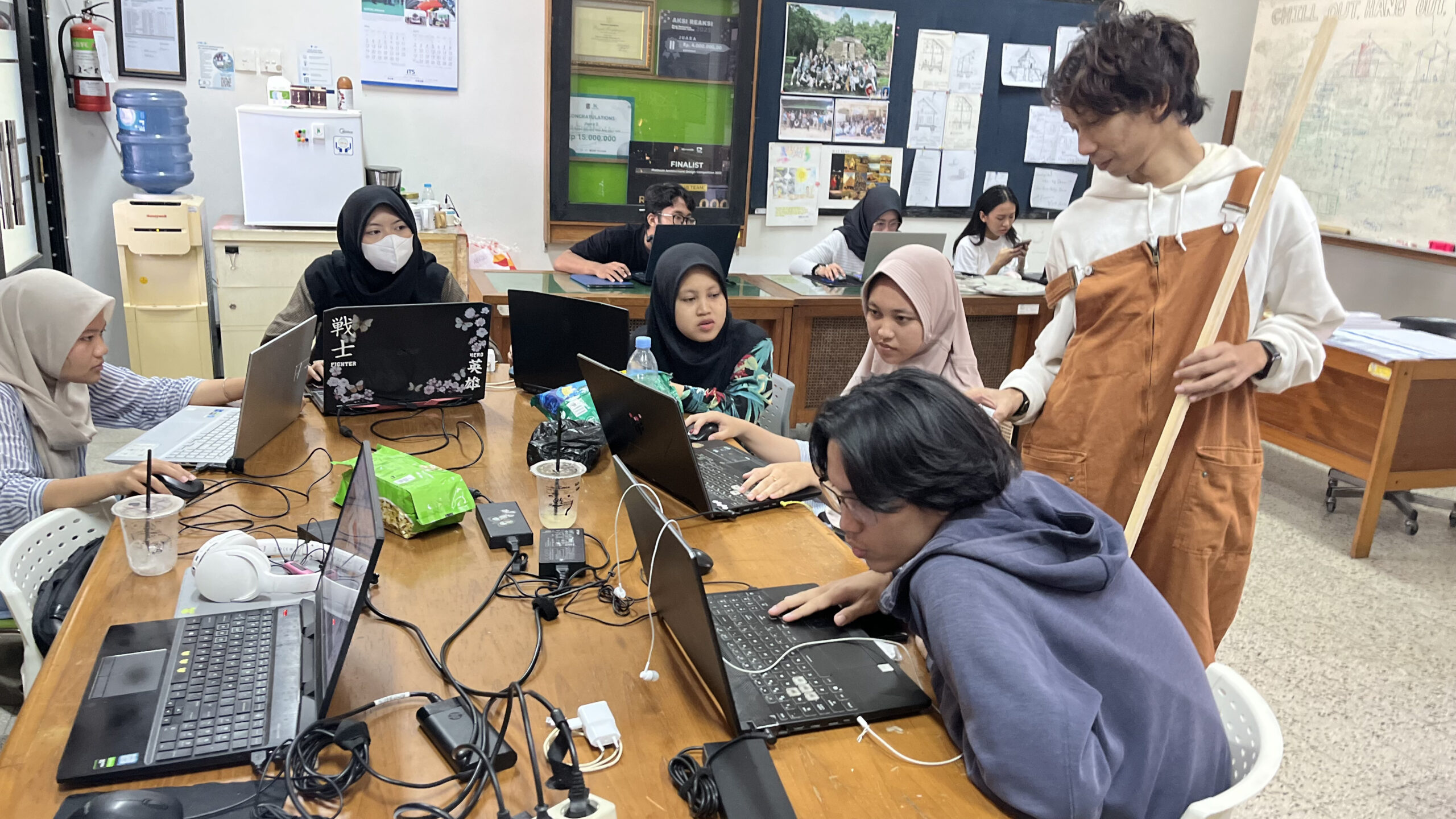 KKN Abmas ITS Gagas Arsitektur Berkelanjutan pada Taneyan Lanjhang - ITS News