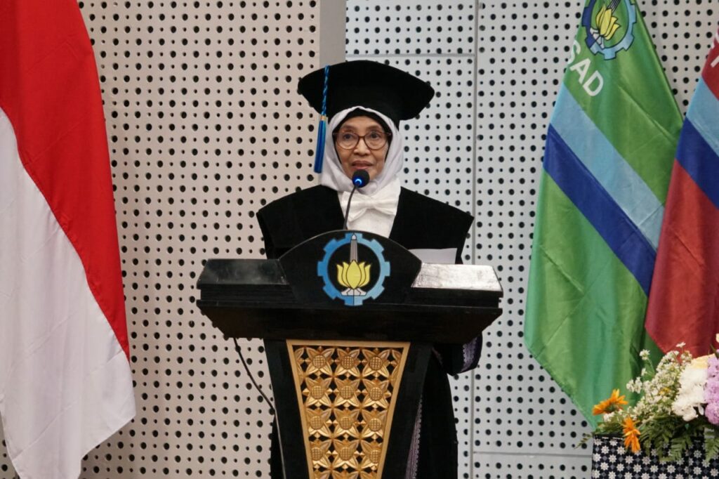 Guru Besar ITS Kaji Peran Integrasi Manusia dalam Arsitektur Berkelanjutan - ITS News