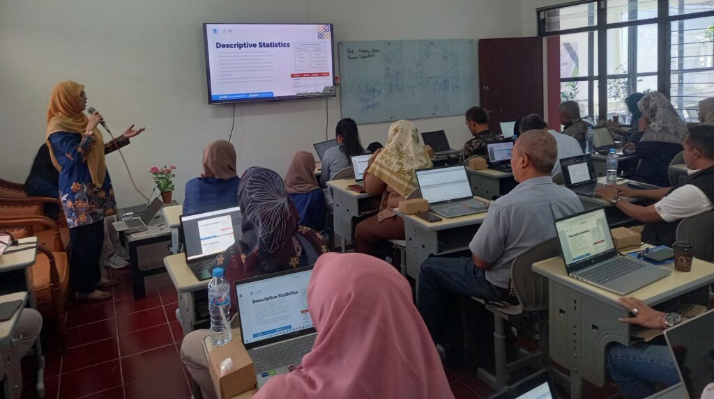 Tingkatkan Kualitas Karya Ilmiah, Departemen Statistika ITS Gelar ...