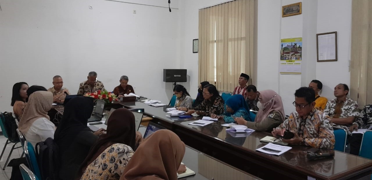 Laporan RAT Percepatan Penurunan Angka Kemiskinan Tuban - Pusat Studi Potensi Daerah dan ...