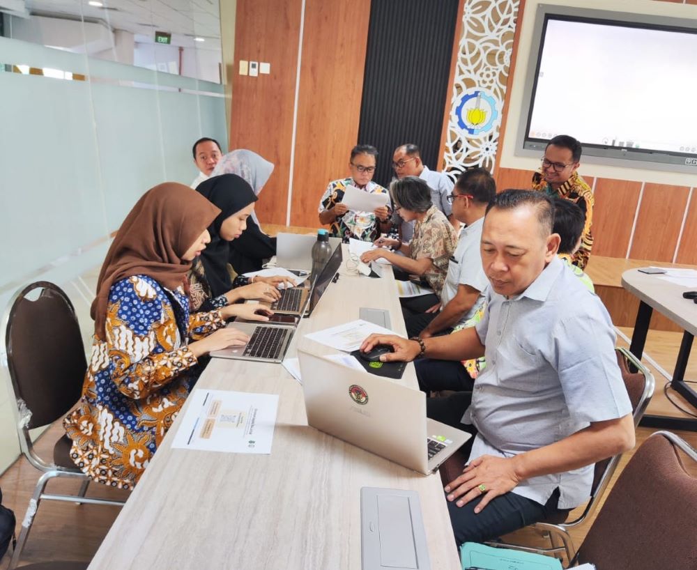 Resize 2 - Pusat Studi Potensi Daerah dan Pemberdayaan Masyarakat