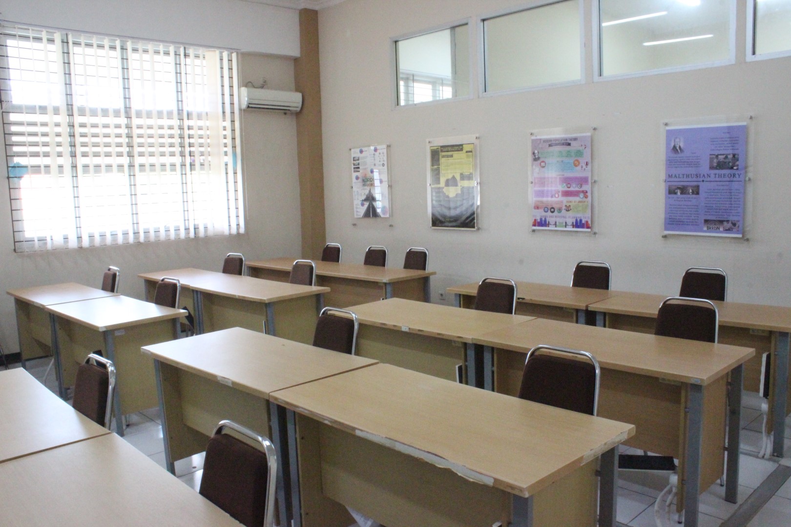 Ruang Training Center - Departemen Perencanaan Wilayah dan Kota