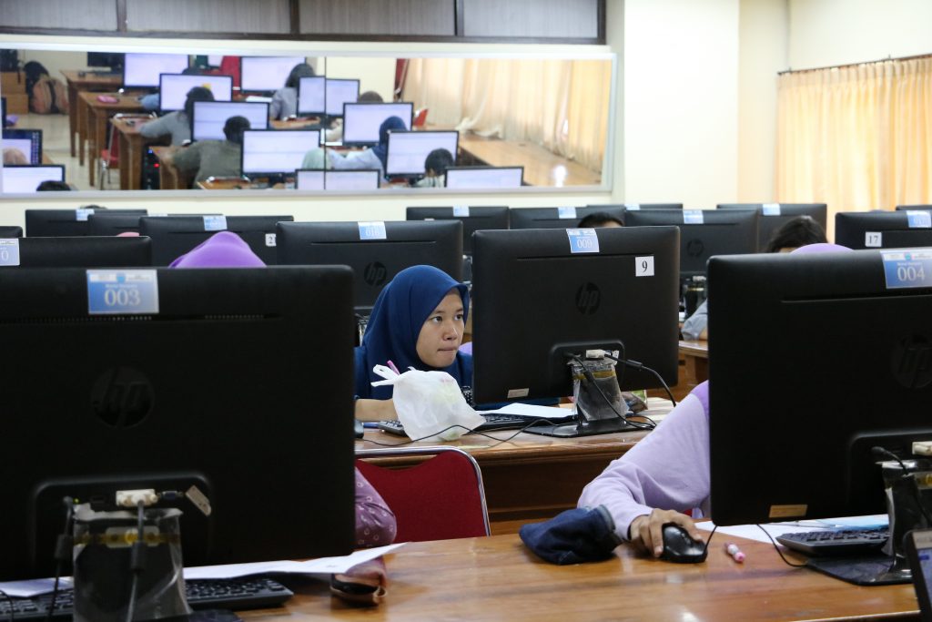 Lab Statistika Rekayasa Kualitas dan Produktivitas - Departemen ...