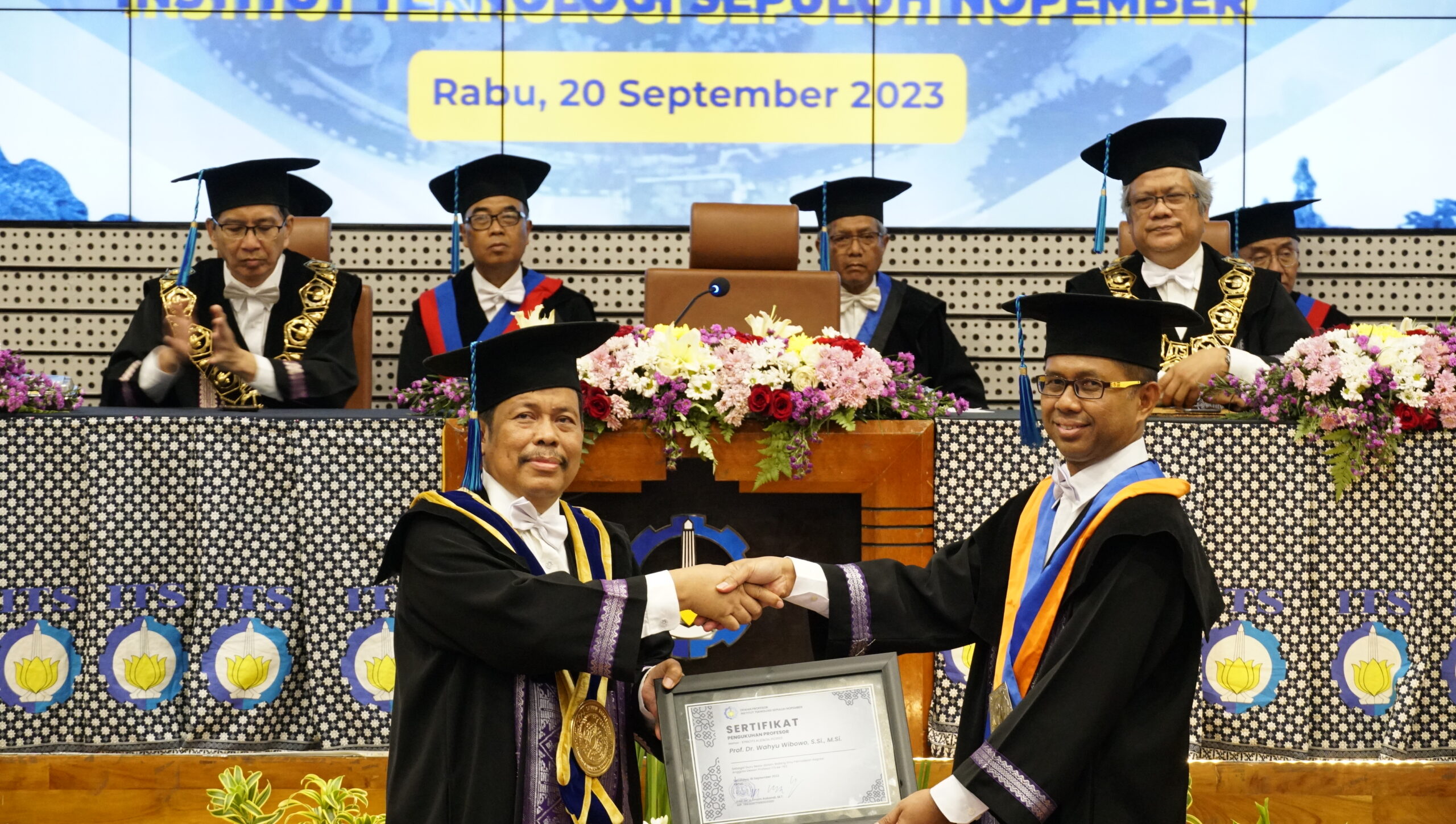 Kepala Departemen Statistika Bisnis Dikukuhkan Menjadi Profesor ke-163 ...