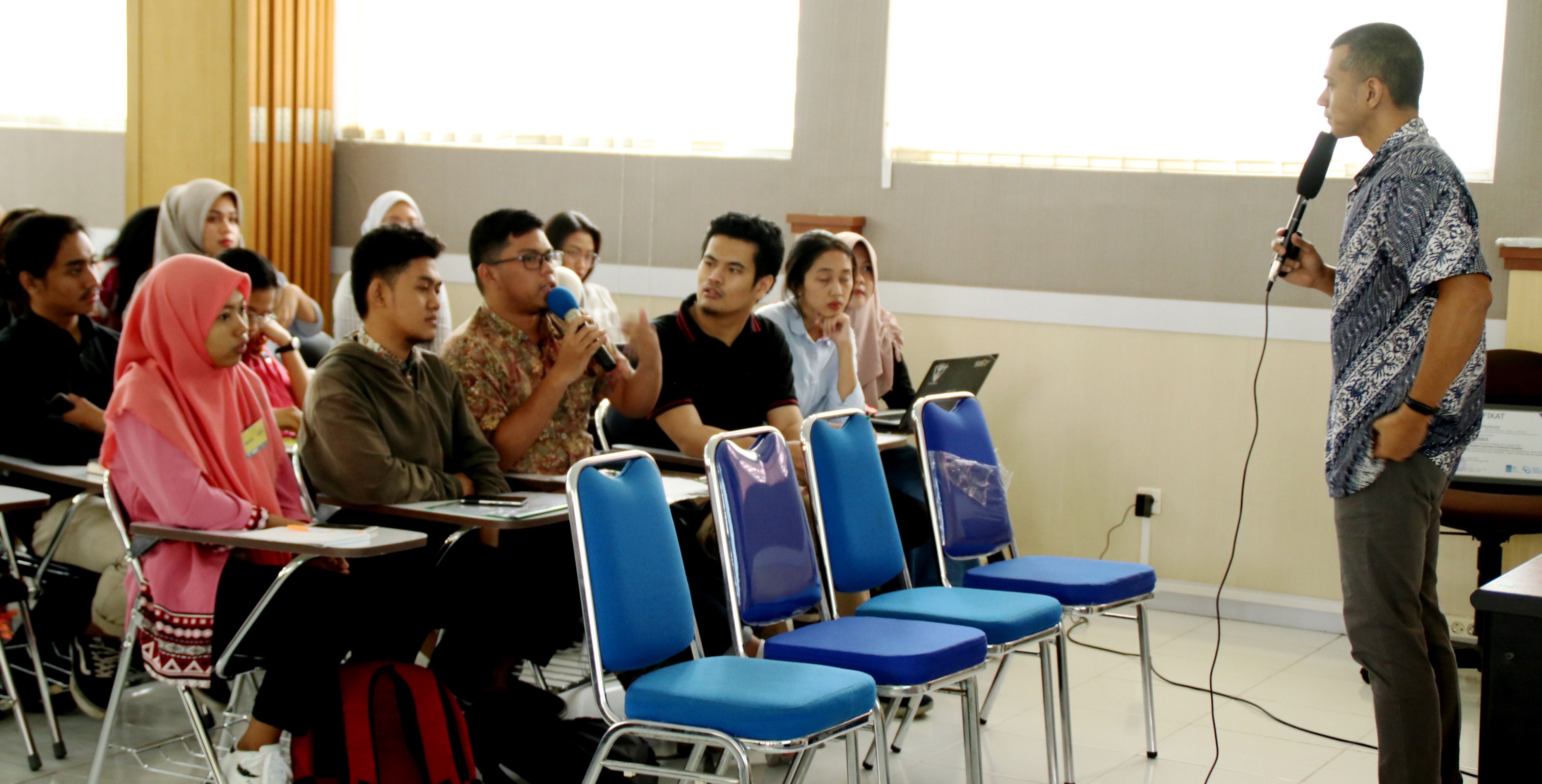 Akademik - Departemen Sistem Informasi