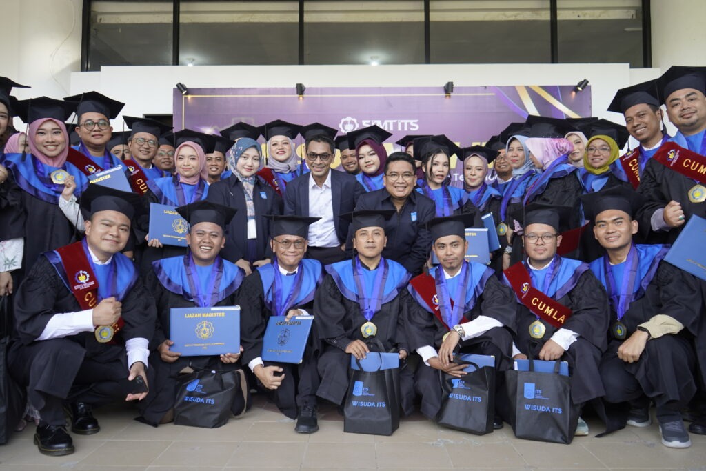 Testimoni Alumni - Sekolah Interdisiplin Manajemen dan Teknologi