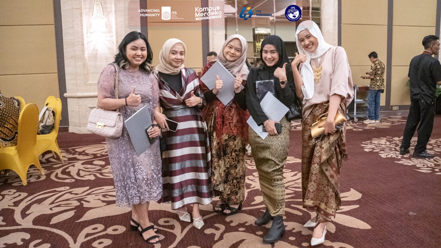 Program Double Degree Pendidikan Sarjana S1 - Departemen Teknik Sistem ...