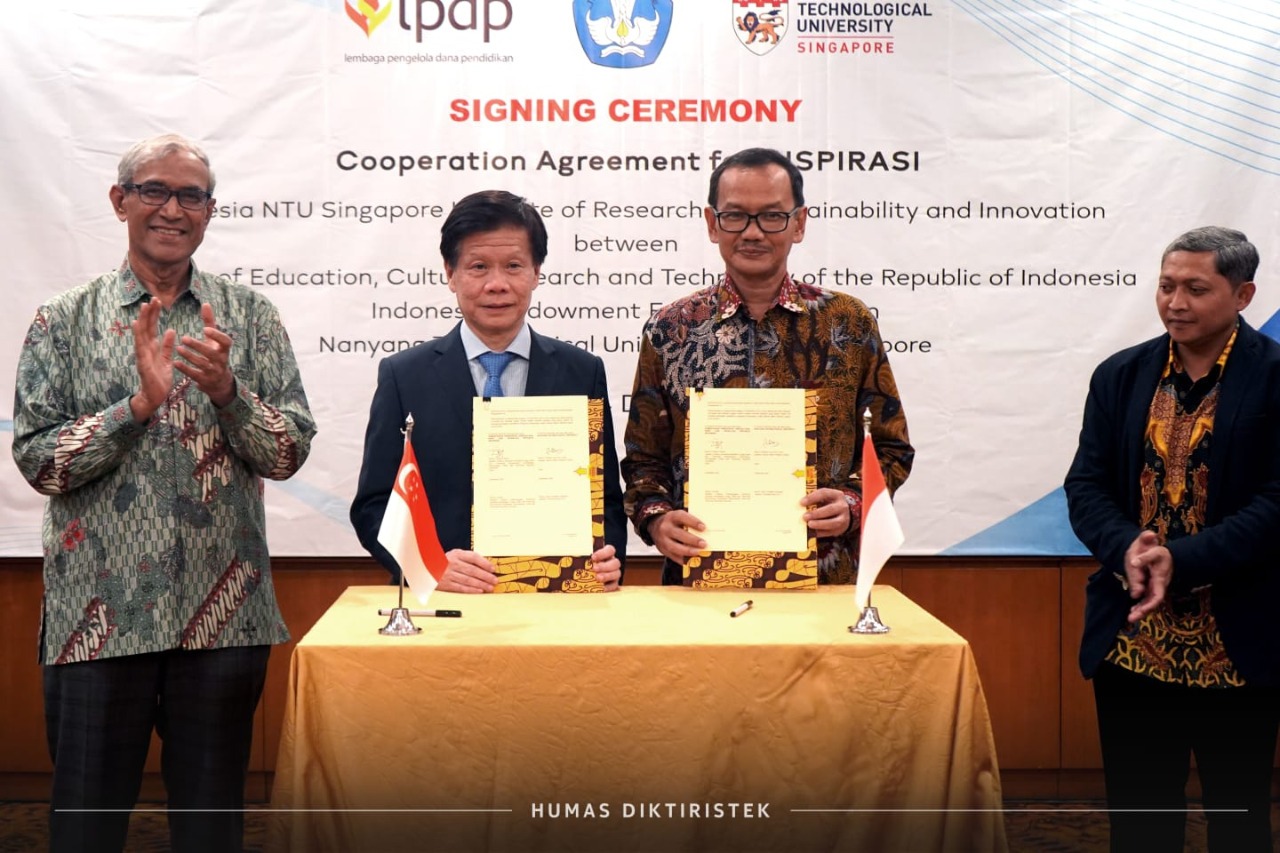 Incubator & Innovative Business Services - SAINS TECHNO PARK