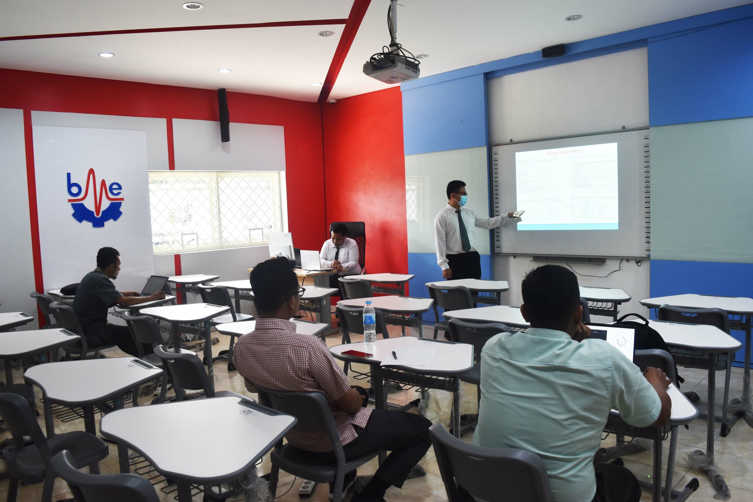 [23 Juni 2023] Seminar Kerja Praktik Semester Genap Tahun 2022-2023 - Departemen Teknik Biomedik