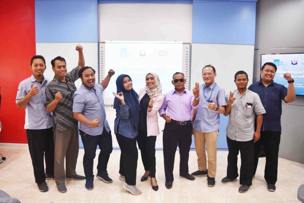 [25 Juli 2023] Pelatihan Public Speaking di Dunia Pekerjaan untuk Tenaga Kependidikan ...