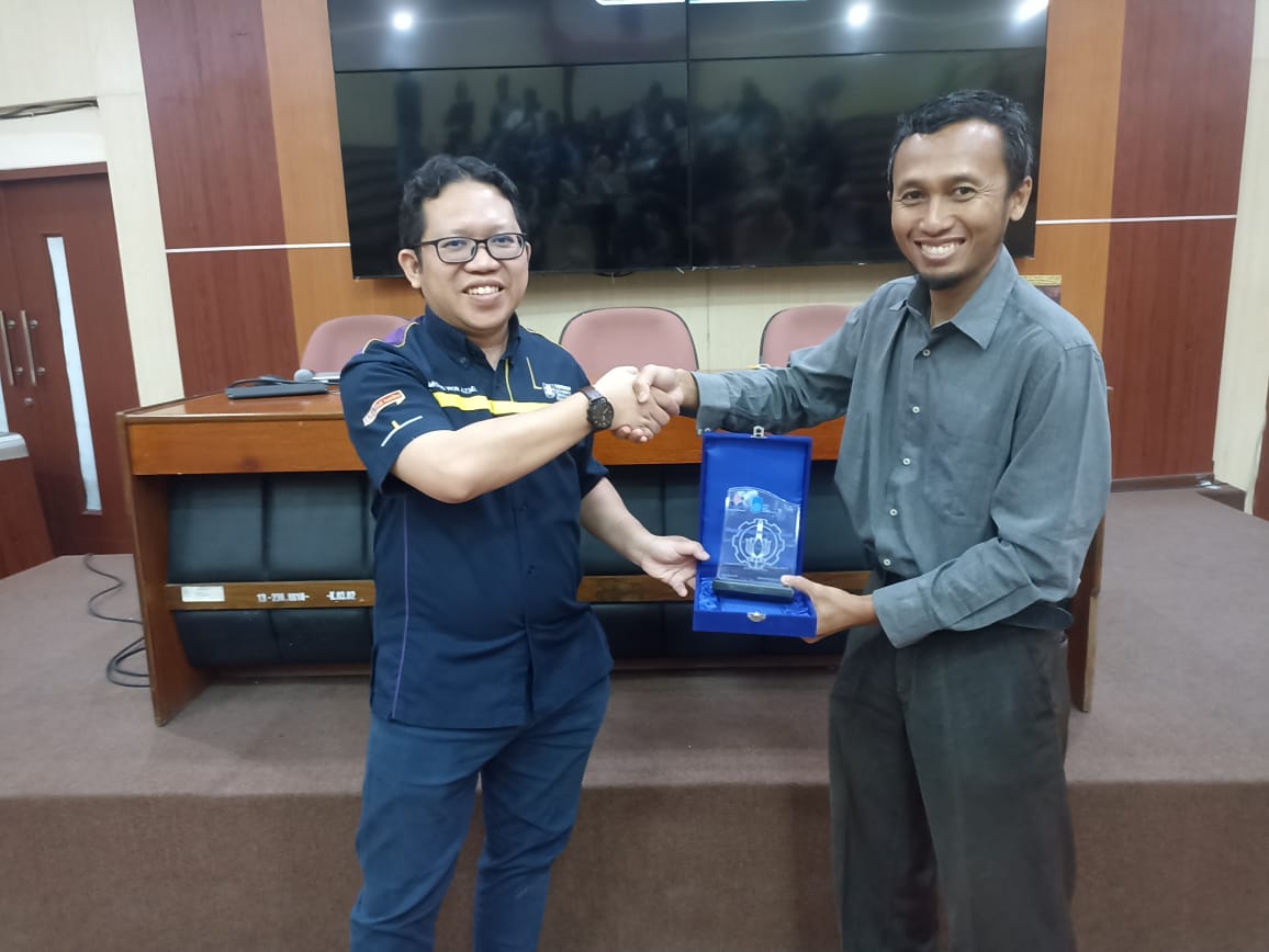 [28 Agustus 2023] Kuliah Tamu Introduction to Biocybernetics ...