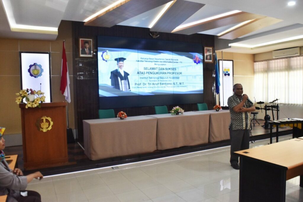 [22 September 2023] Tasyakuran Pengukuhan Prof Tri Arief Sardjono, S.T ...