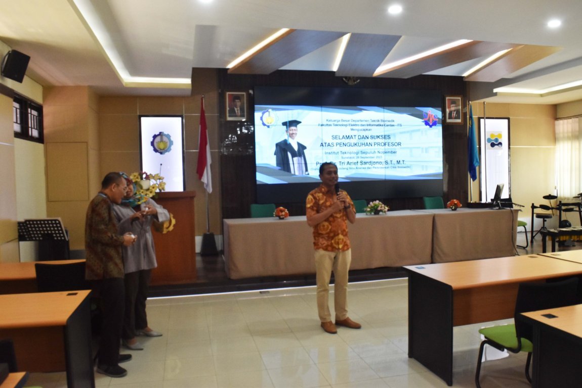 [22 September 2023] Tasyakuran Pengukuhan Prof Tri Arief Sardjono, S.T ...