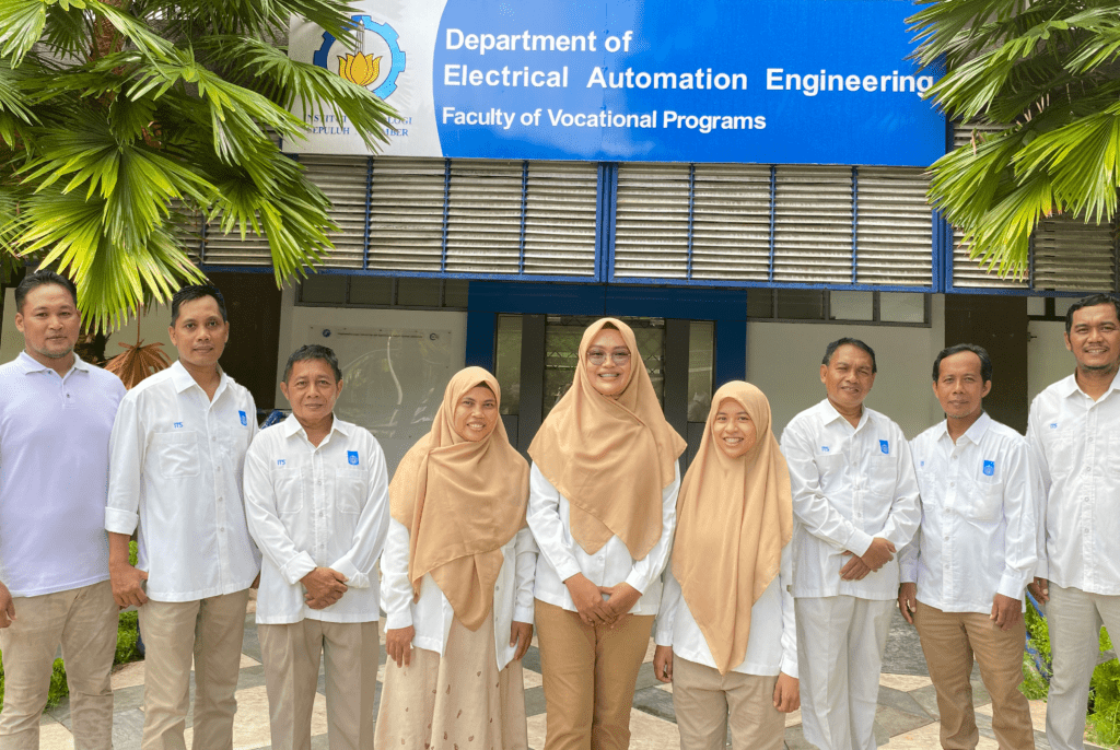 Staf - Departemen Teknik Elektro Otomasi