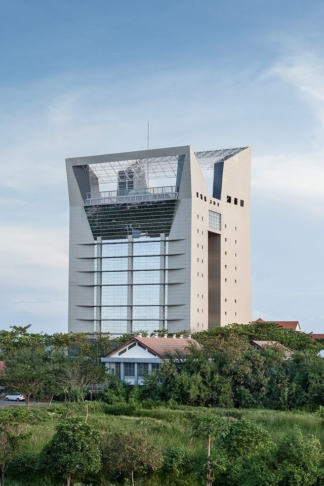 Fasilitas ITS - Departemen Teknik Fisika