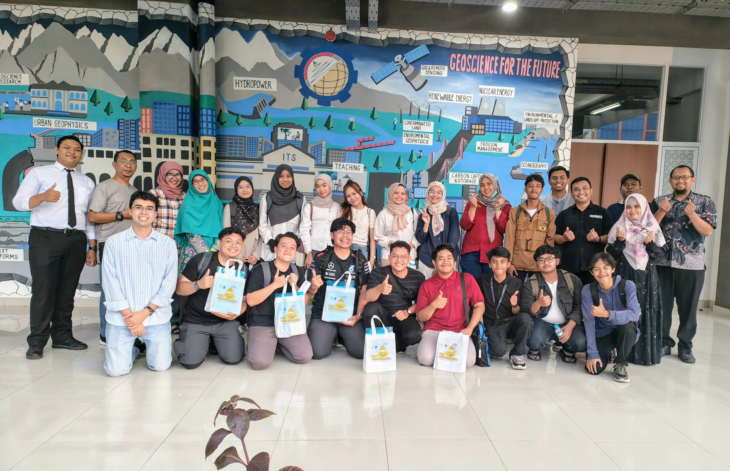 Program Internasional - Departemen Teknik Geofisika