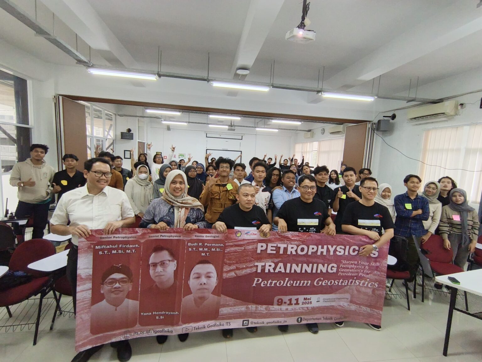 PETROPHYSICS TRAINING 2025 Bersama Tecrube - Departemen Teknik Geofisika
