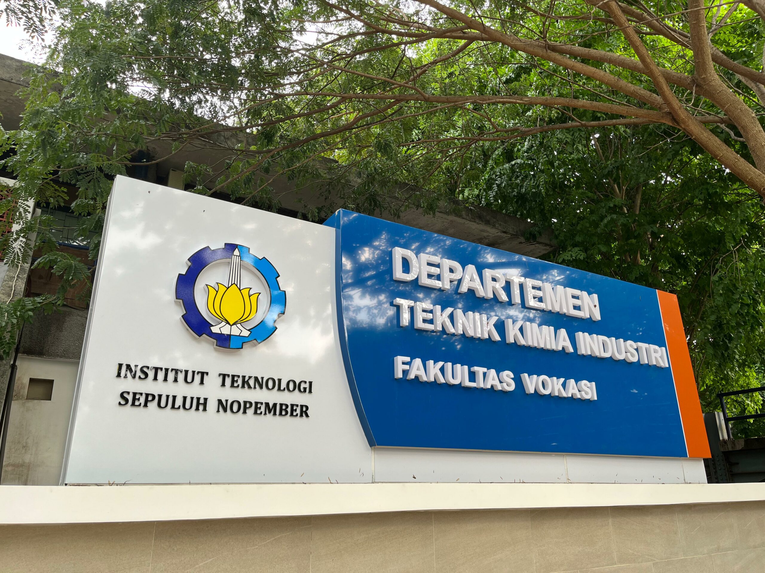 Departemen Teknik Kimia Industri ITS