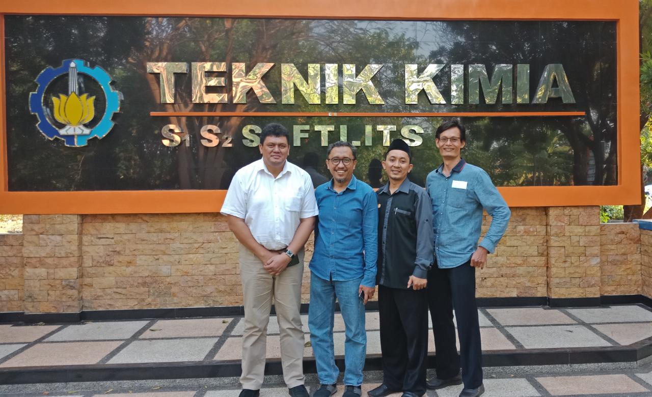 Regulations and Opportunities for B3 Waste Business - Departemen Teknik ...