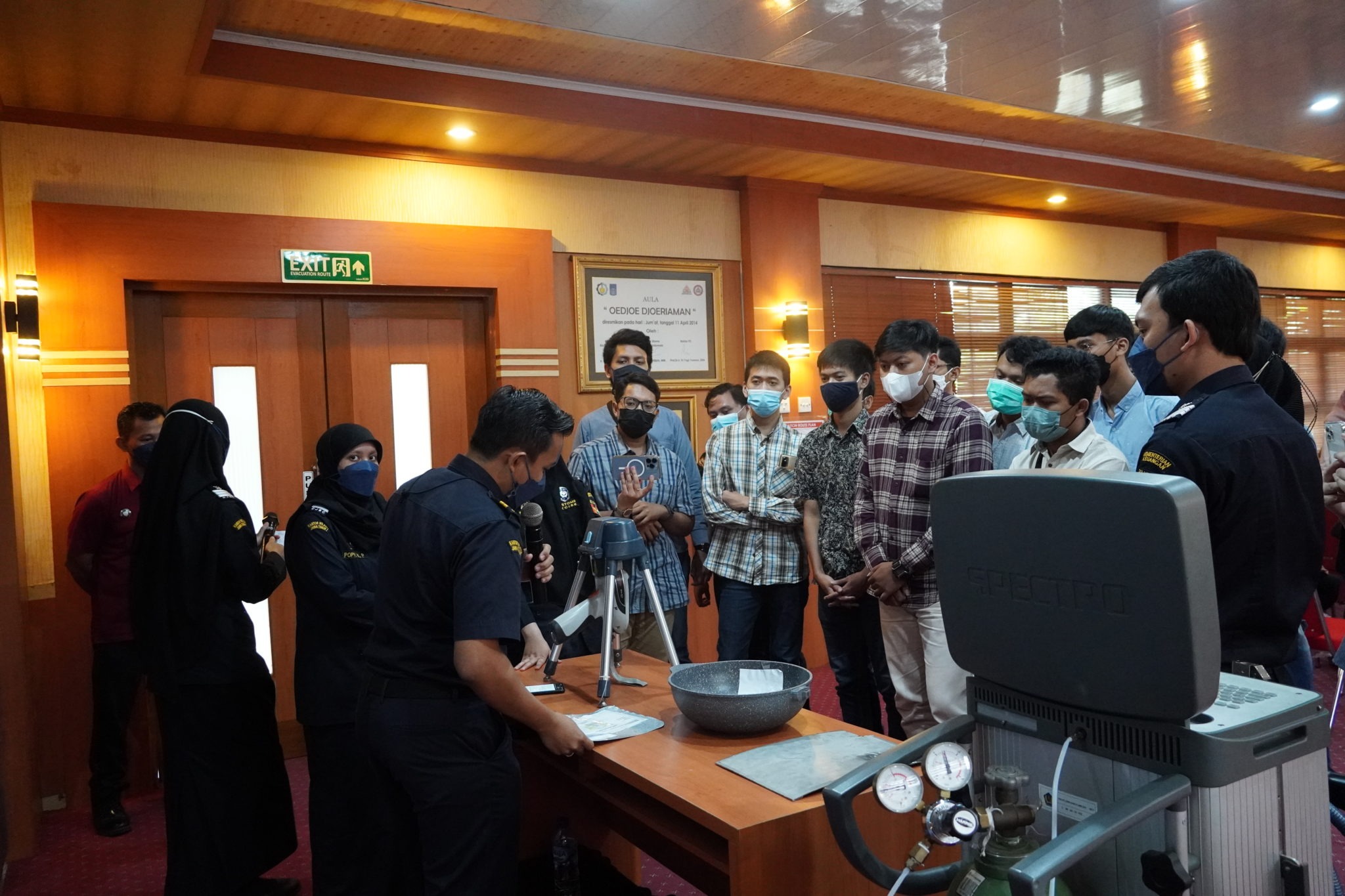 Customs Laboratory Goes to Campus “Getting to Know about Customs and ...