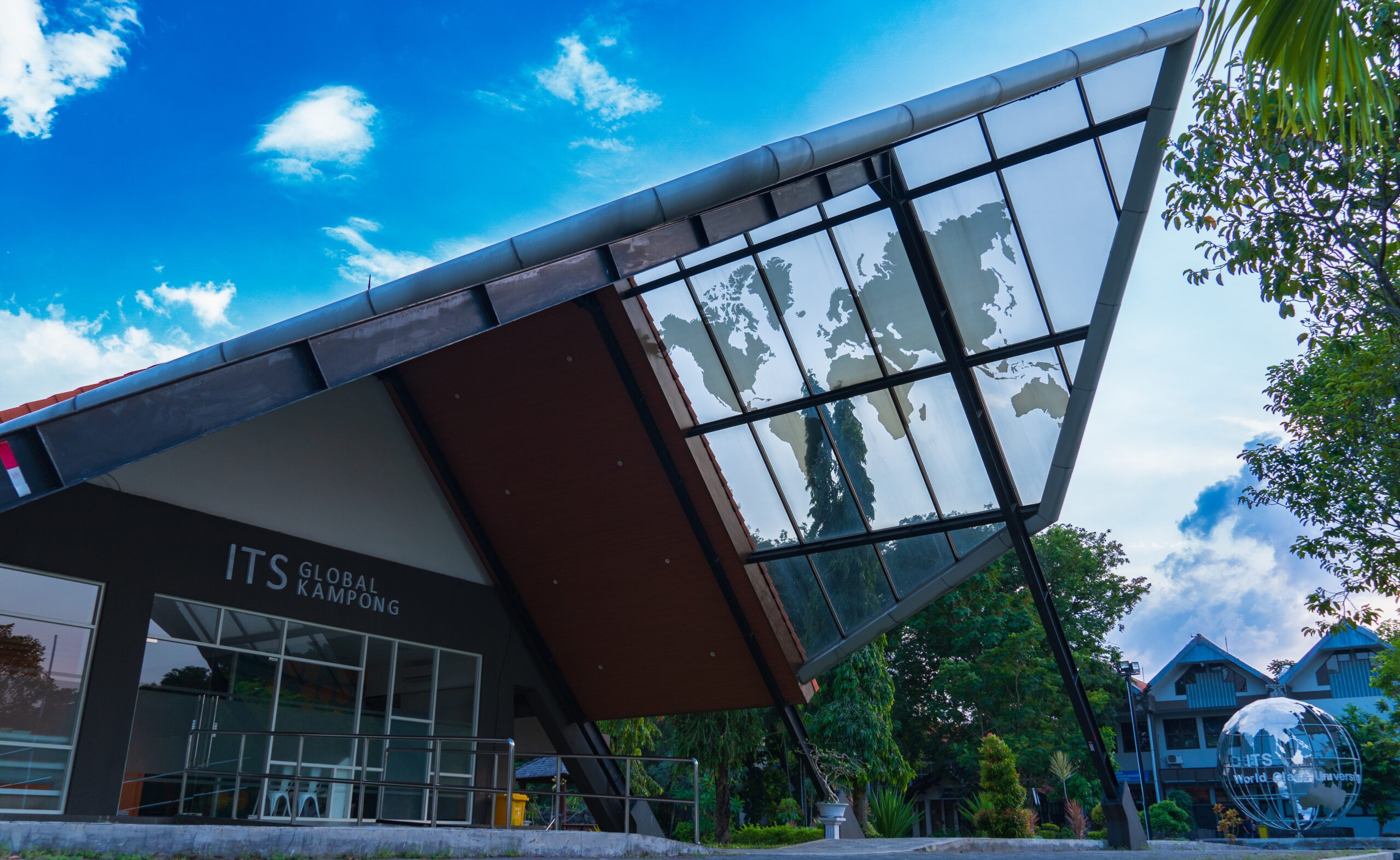 Global Kampong - Institut Teknologi Sepuluh Nopember